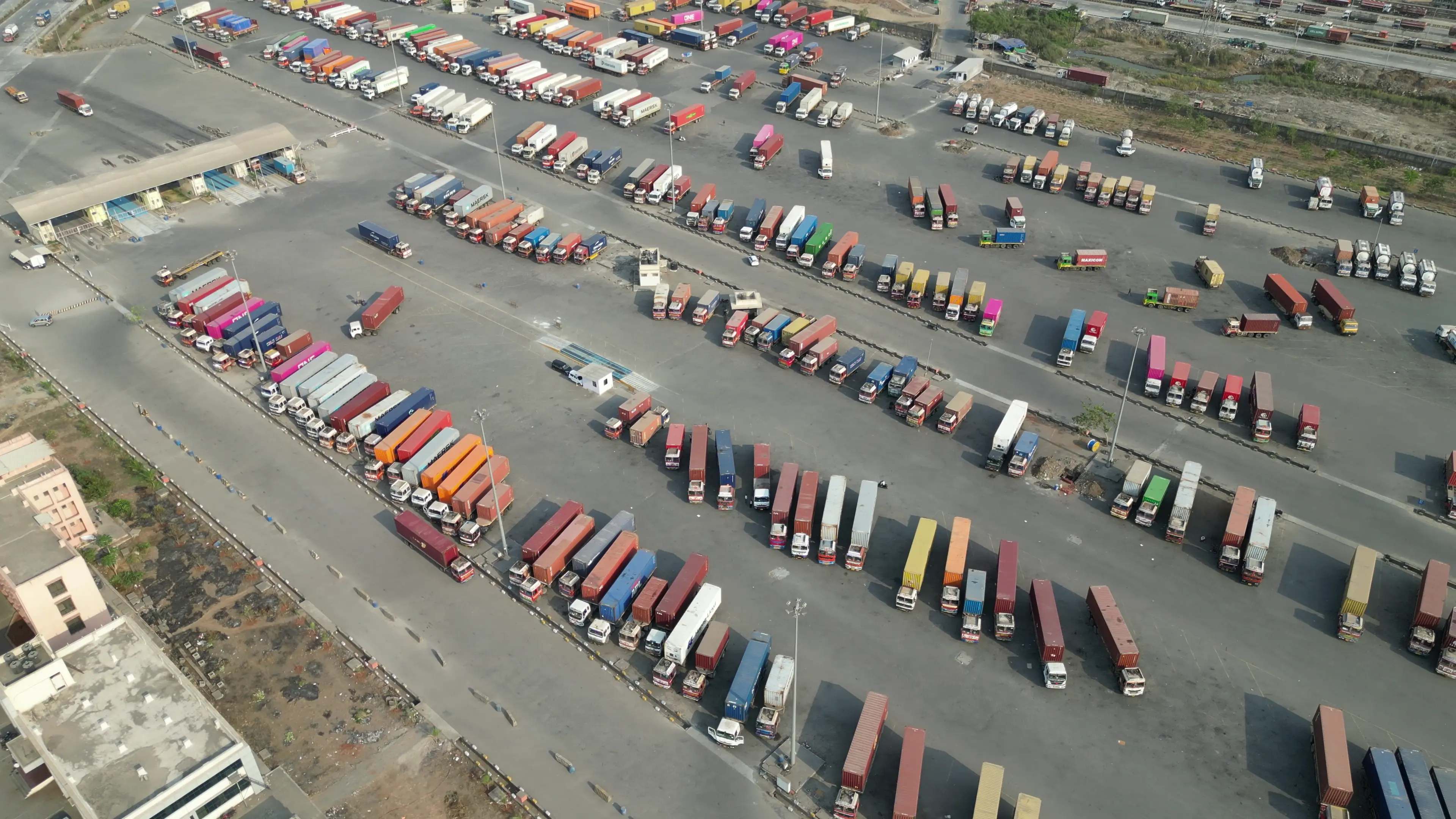 Centralized Parking Plaza - Services